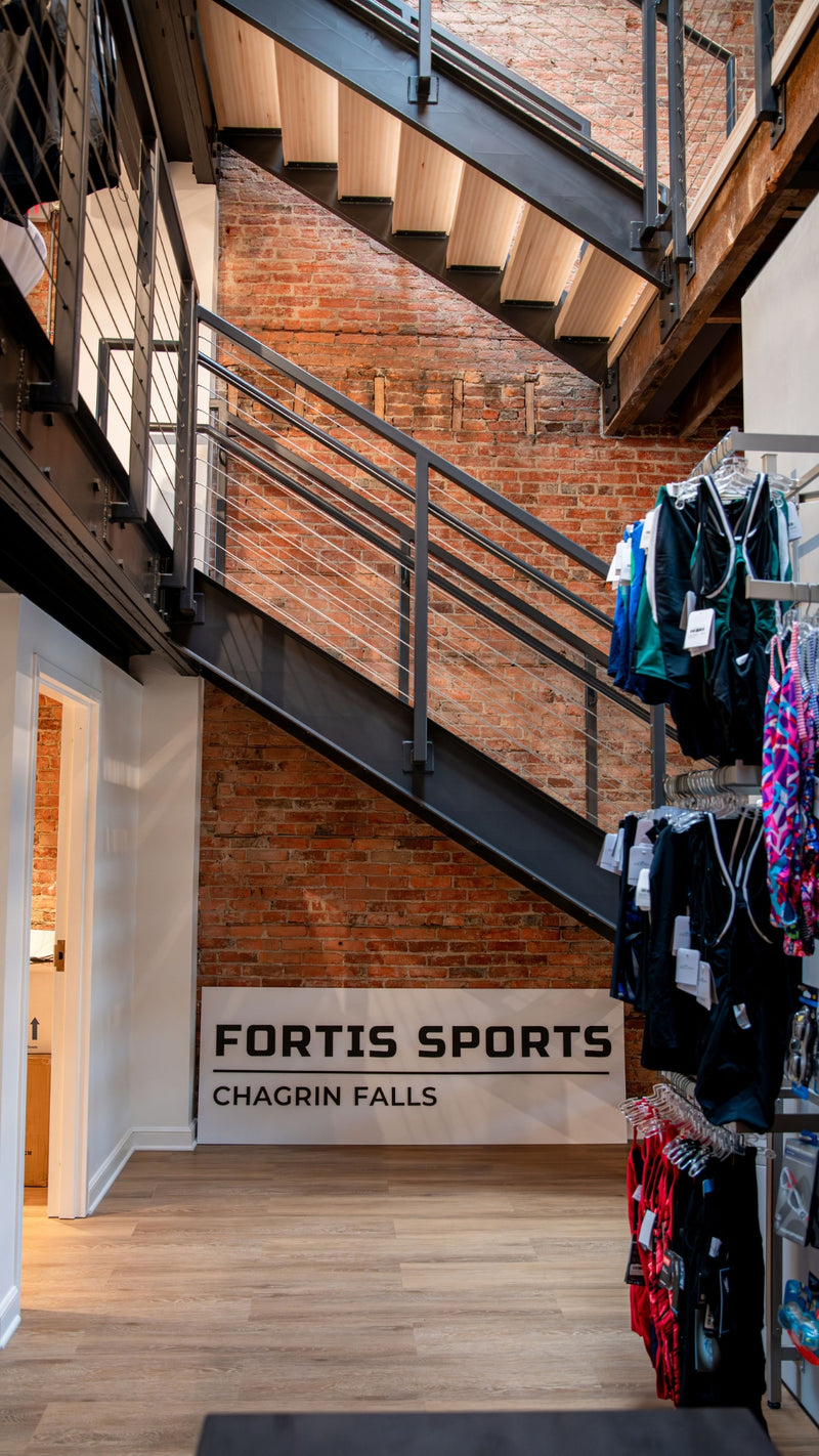 Fortis Sports | A Night of Celebration in Chagrin Falls, Ohio | A. PUTNAM